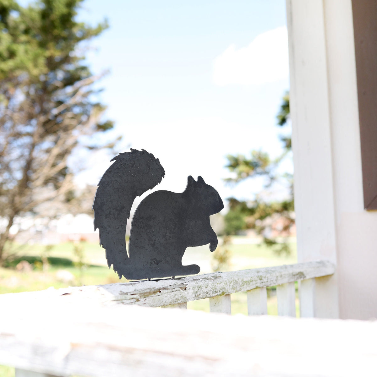 Highland Ridge Decor - Metal Squirrel Statue