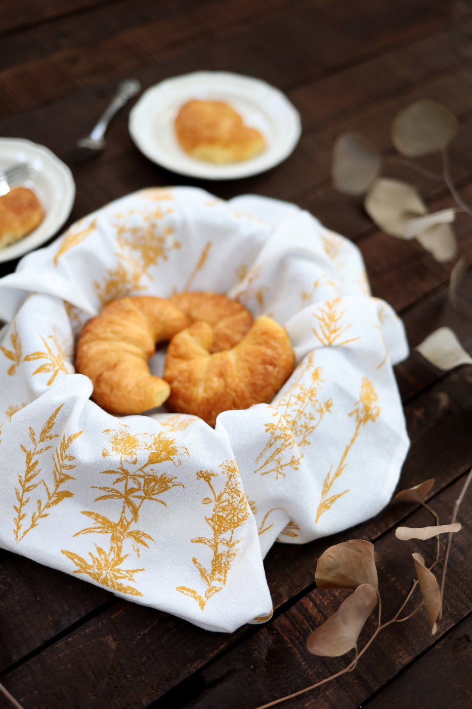 Highland Ridge Decor - Wild Flower Tea Towel